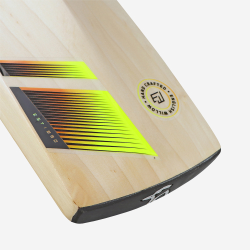 Junior Cricket Bats | Lightweight Bats For Kids | Kookaburra